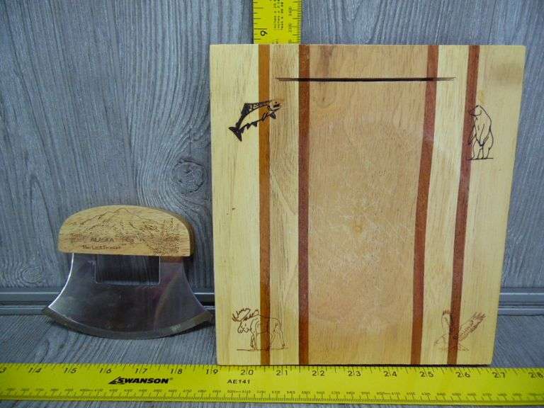 Alaska Ulu Knife & Display Stand - Dunker Auction