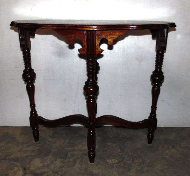 Oval Parlor Table - Dunker Auction