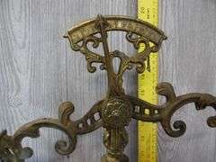 balancing Scale - Plastic - Dunker Auction