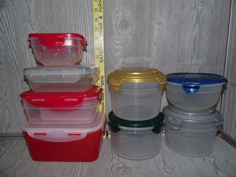 Plastic Storage Containers & Molds - Dunker Auction