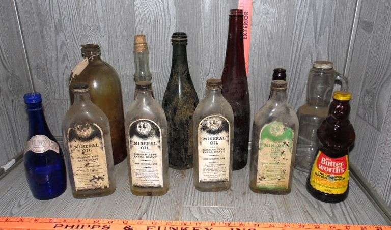 Assorted Bottles - Dunker Auction