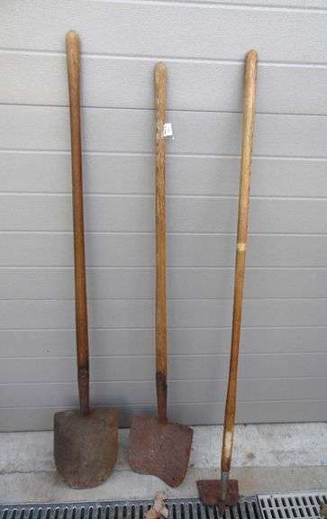 Long Handle Tools - Dunker Auction