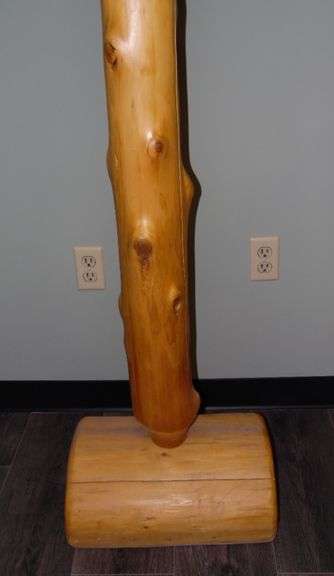 Log Floor Coat Rack - Dunker Auction