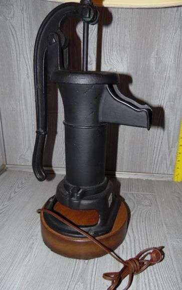 Hand Well Pump Lamp - Dunker Auction