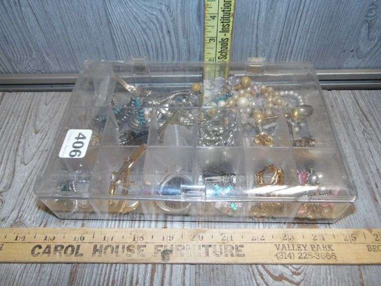 Assorted Costume Jewelry - Dunker Auction