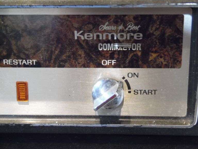 Kenmore Compactor - Dunker Auction