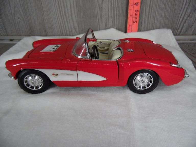 1957 Chevolet Curette Collector Car - Dunker Auction