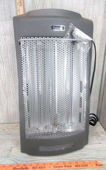 Holmes Quartz Tower Heater: Used - Dunker Auction