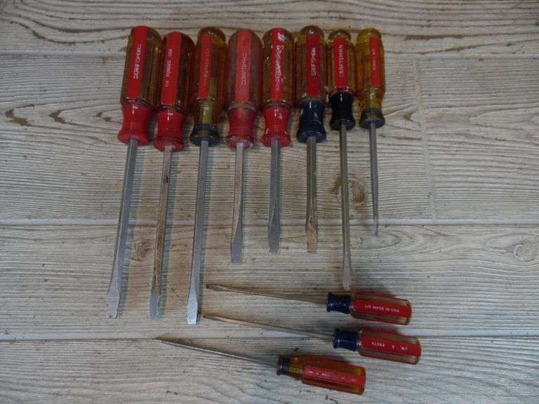 Craftsman Screwdrivers - Dunker Auction