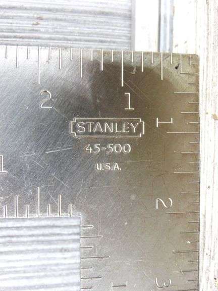 Stanley T-Square - Dunker Auction