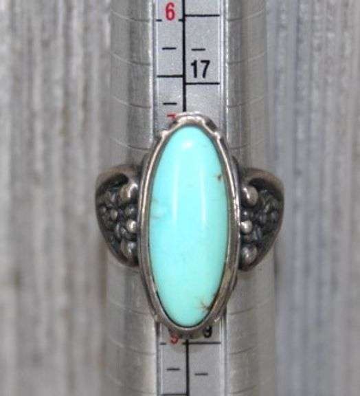 Ring: Marked .925 - Dunker Auction