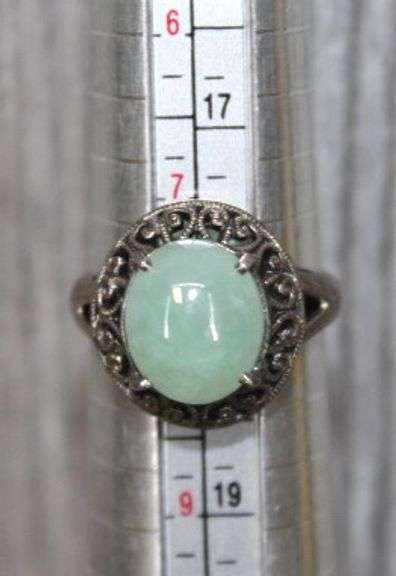 Ring: Marked .925 - Dunker Auction