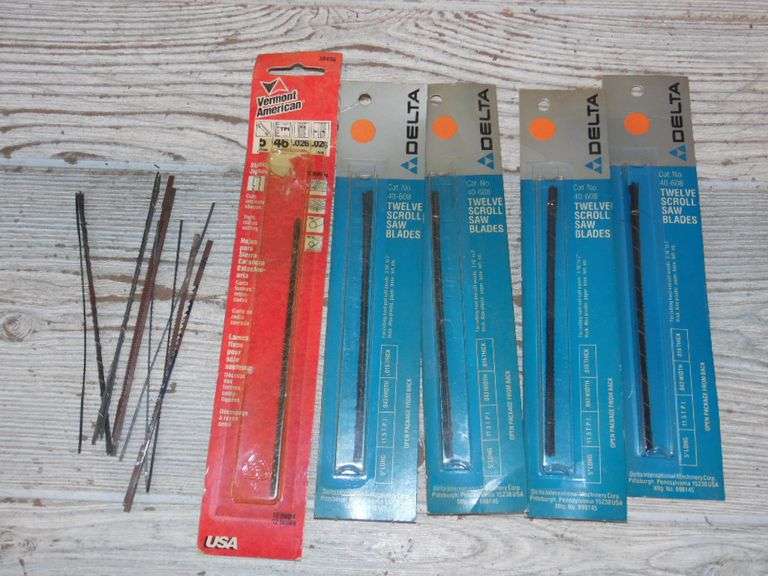 Scroll Saw Blades - Dunker Auction