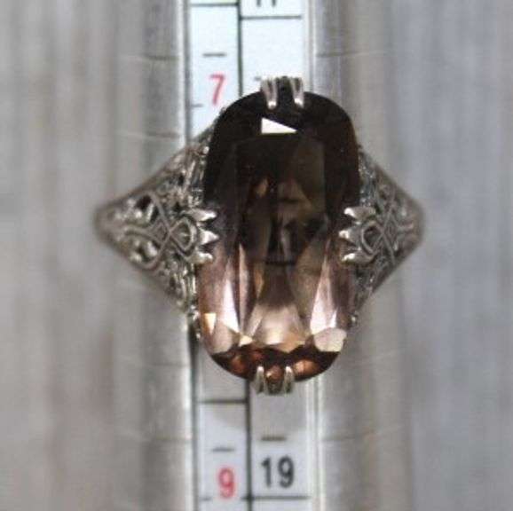 Ring: Marked .925 - Dunker Auction