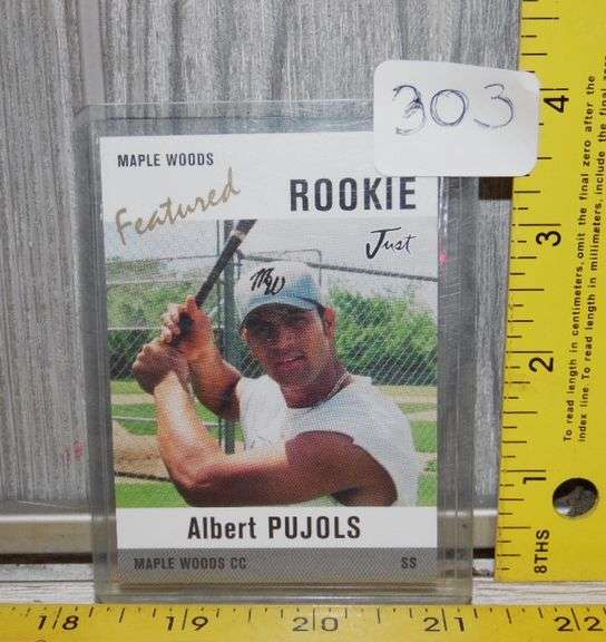 Albert Pujols Rookie Card - Dunker Auction