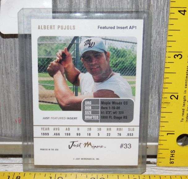 Albert Pujols Rookie Card - Dunker Auction