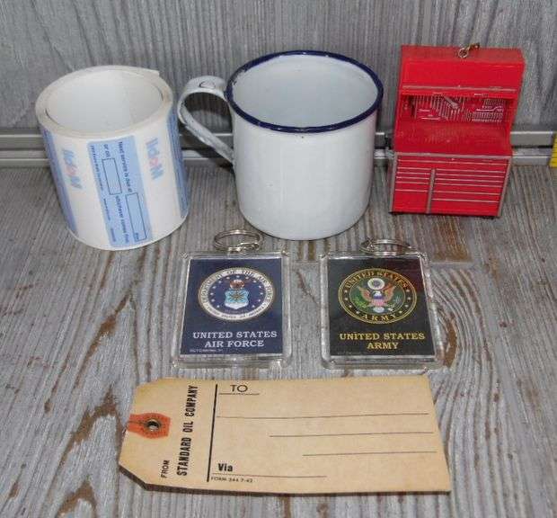Assorted Collectables - Dunker Auction