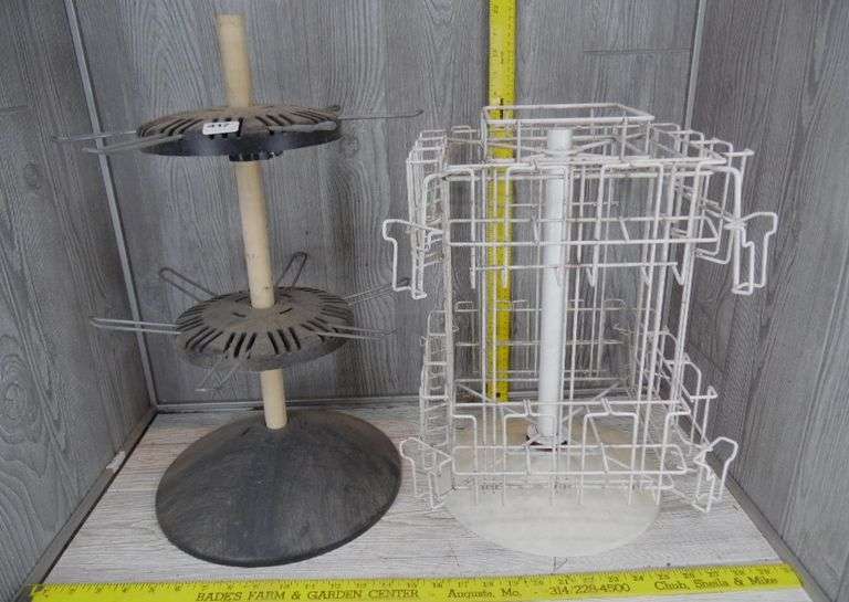 Countertop Displays Racks - Dunker Auction