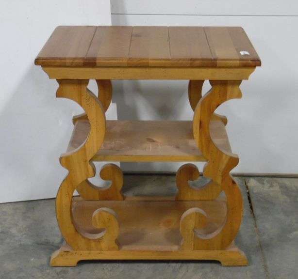 End Table: 16" x 23" x 25 1/2" - Dunker Auction