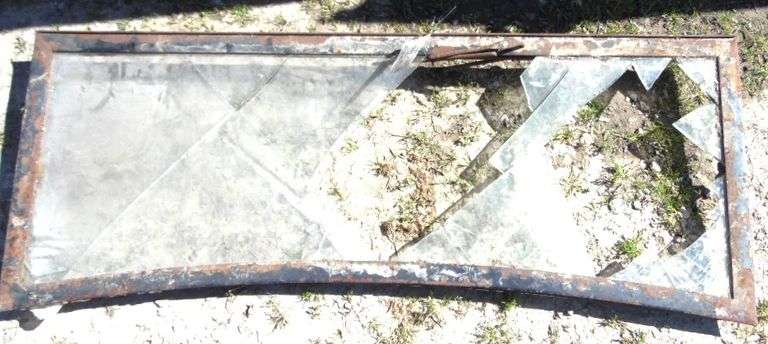 Model A Windshield Frame - Dunker Auction