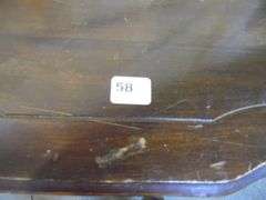 Side table - 28" x 18" x 27" - Dunker Auction