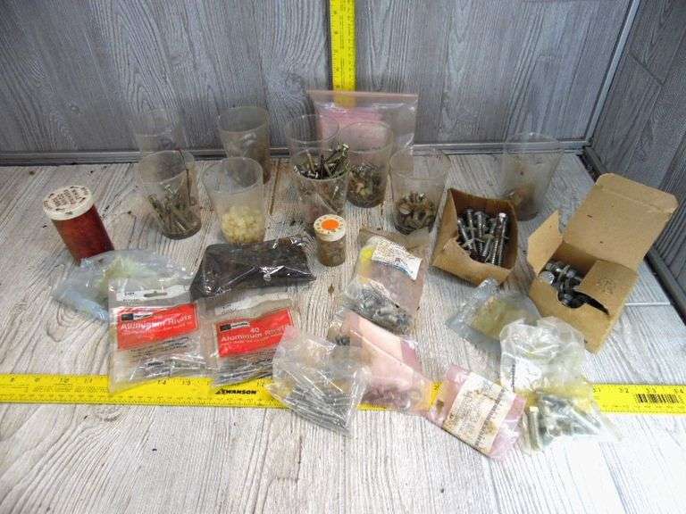 Assorted Hardware - Dunker Auction