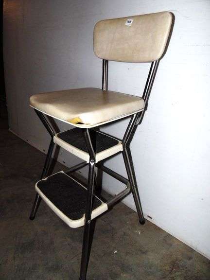 Vintage Kitchen Stool - Dunker Auction