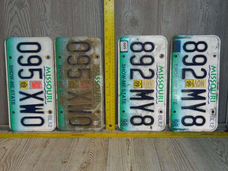 License Plates - Dunker Auction