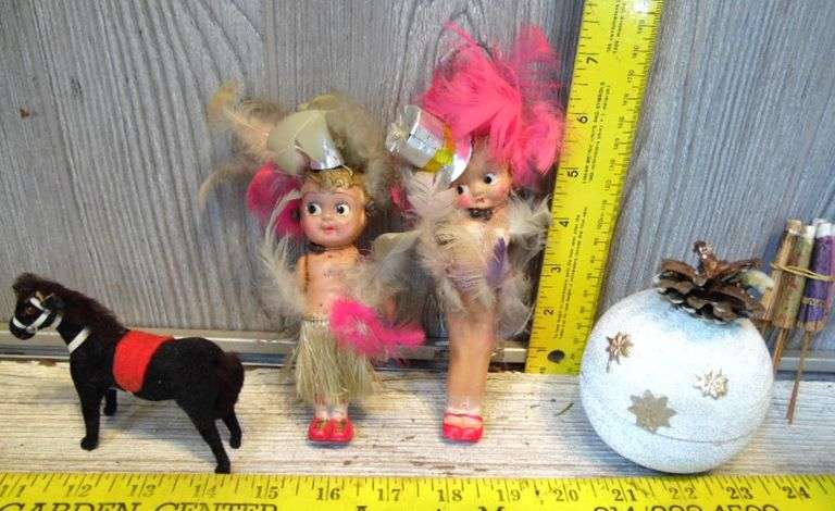 1950's Carnival Cupie Dolls & Misc. - Dunker Auction
