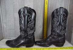 Cowboy Boots Size 9 1/2D - Dunker Auction