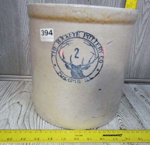 The Buckeye Pottery Co. #2 Crock: Has cracks - Dunker Auction