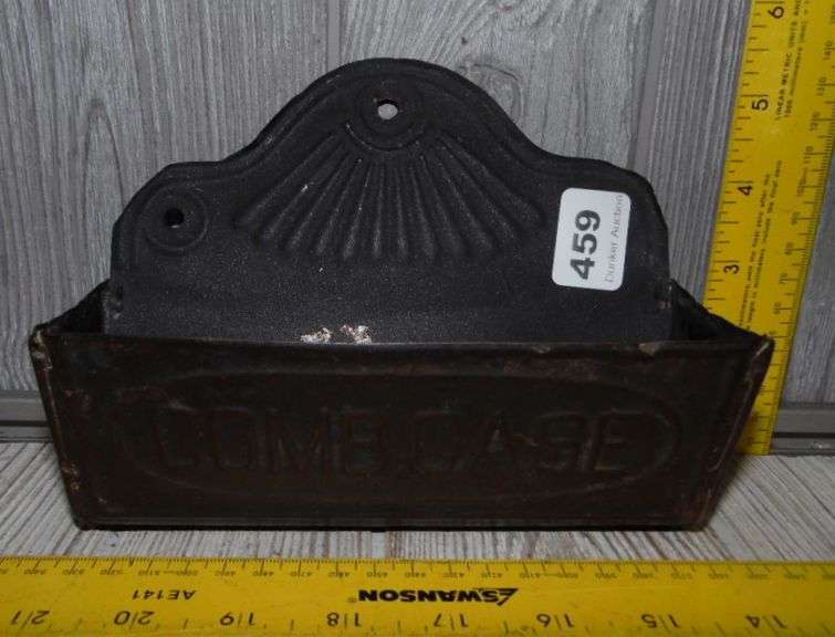 Primitive Comb Case - Dunker Auction