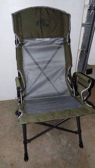 Bass Pro High Back Lawn Chair - Dunker Auction