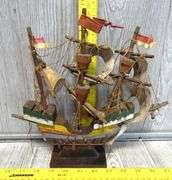 Vintage Model Ships - Dunker Auction