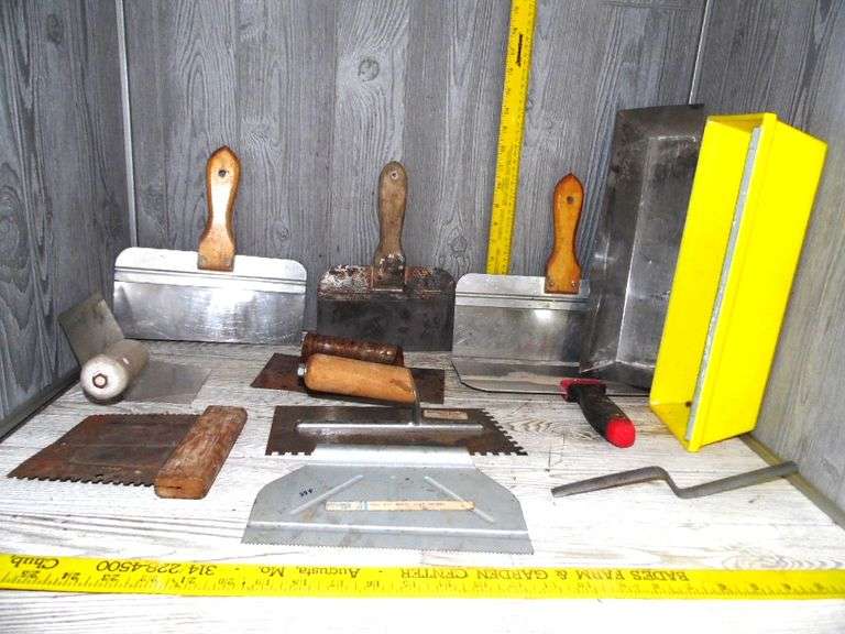 Mud &Concrete Tools - Dunker Auction