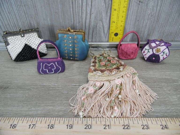 Tiny Purse Decorations - Dunker Auction