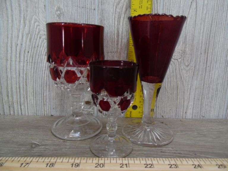 Ruby Red Goblets & Wine Glass - Dunker Auction