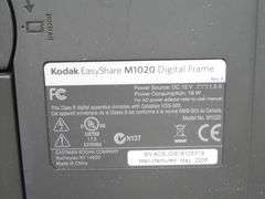 Kodak Easy Share M1020 Digital Photo Frame - Dunker Auction