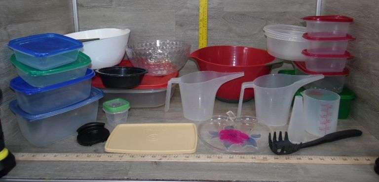 Plastic Ware - Dunker Auction