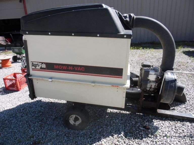 Agri-Fab Mow-N-Vac-Untested - Dunker Auction