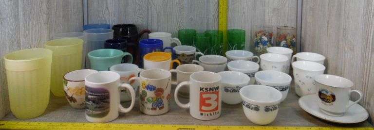 Assorted Coffee Cup, & Glasses - Dunker Auction