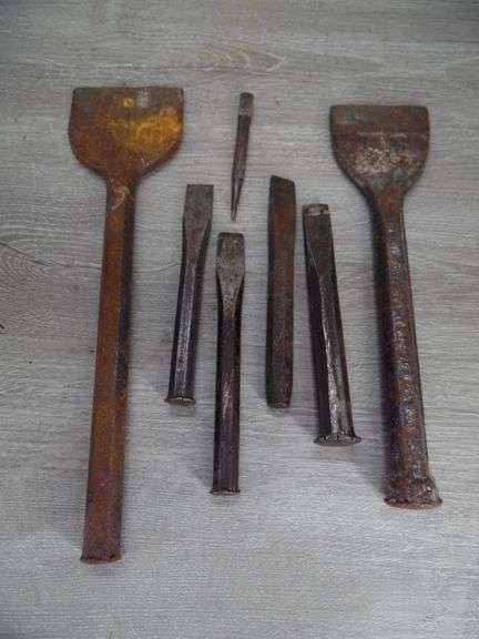 Snap-On Chisel Holder, Chisels, Pipe Wrench - Dunker Auction