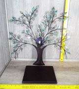 Hallmark The Family Tree Ornament Stand - Dunker Auction