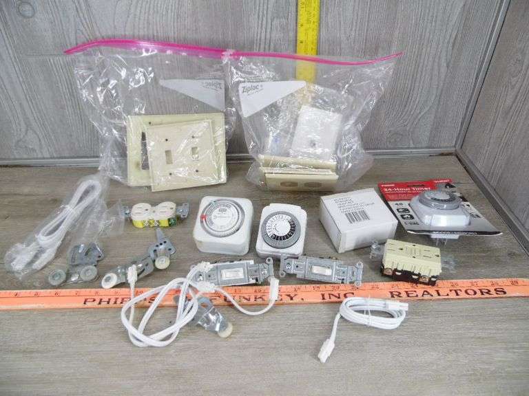 Light Timers, Switch Plate Covers, Switches, & More - Dunker Auction