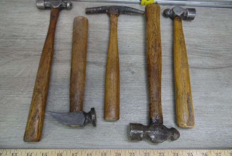 Assorted Hammers - Dunker Auction