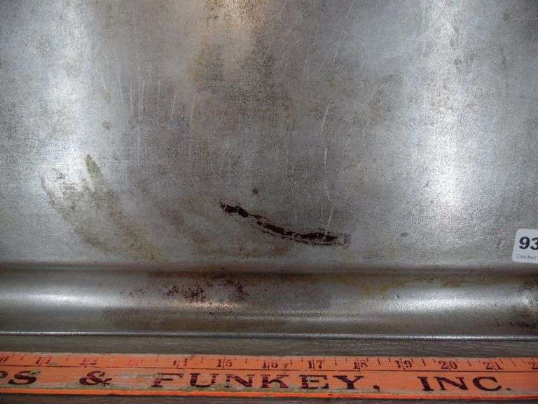 Caloric Stove Top Cooking Griddle - Dunker Auction