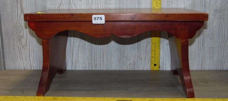 Stool - Dunker Auction