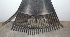 Long Handle Tools - Rake, Broom, Shovel, Pitchfork - Dunker Auction