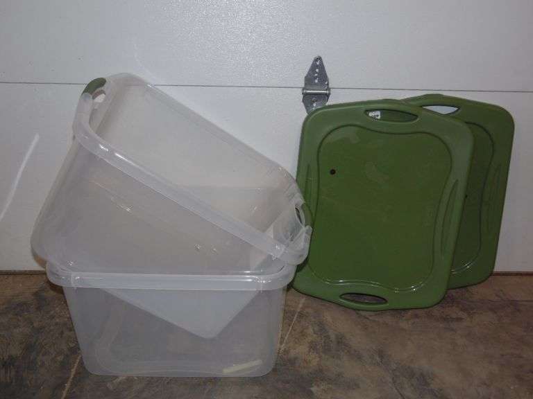 2 - Sterilite 70 Qt. Totes - Dunker Auction