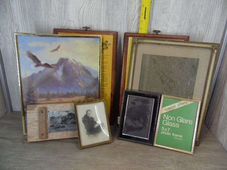 Frames & Wall Art - Dunker Auction